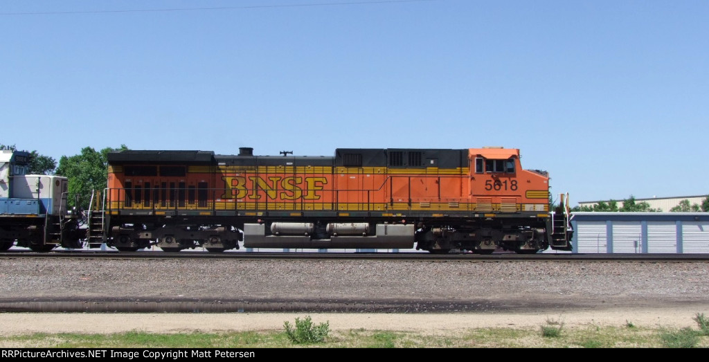 BNSF 5618